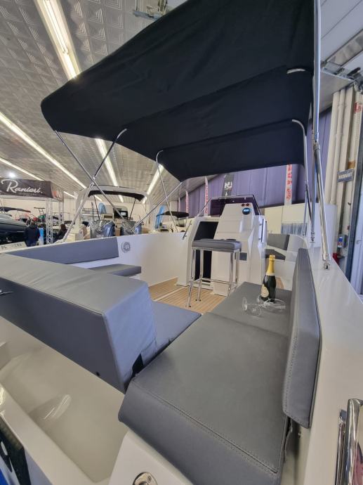 Matrix 655 sa yamaha motorom F150 na lageru!