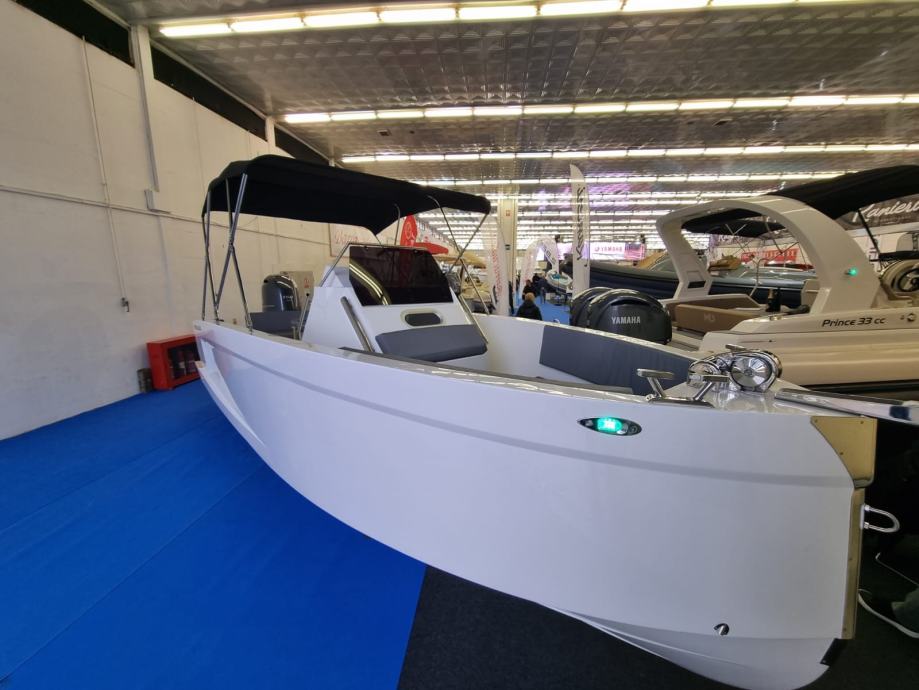 Matrix 655 sa yamaha motorom F150 na lageru!