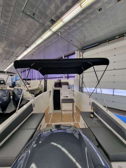 Matrix 655 sa yamaha motorom F150 na lageru!