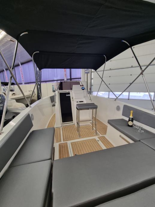 Matrix 655 sa yamaha motorom F150 na lageru!