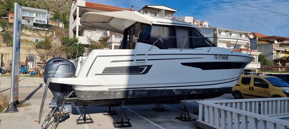 Merry fisher 895 off shore