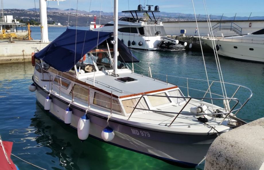 PRILIKA - motorsailer Saga 35 - NOVOUREĐEN!!