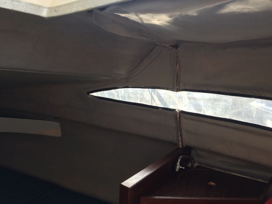 AKCIJA SPUŠTENO NA 9000 EURA Prodajem gliser Lady Solaria 600