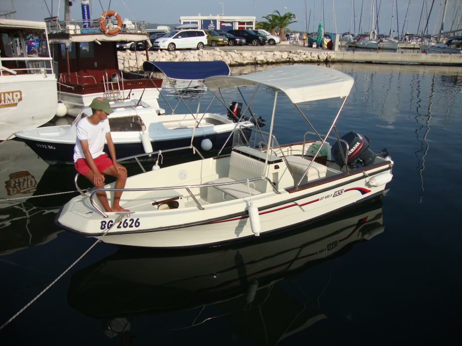 PRODAJJE SE ELAN 495F