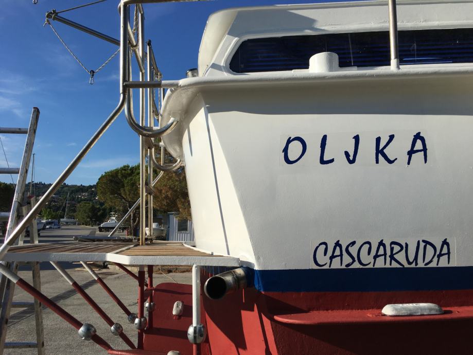 Barka-brod-camac-UGODNO