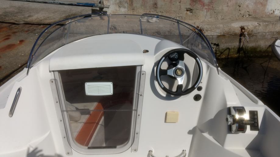 Quicksilver 470 Cruiser + Mercury 40 HP (4T)