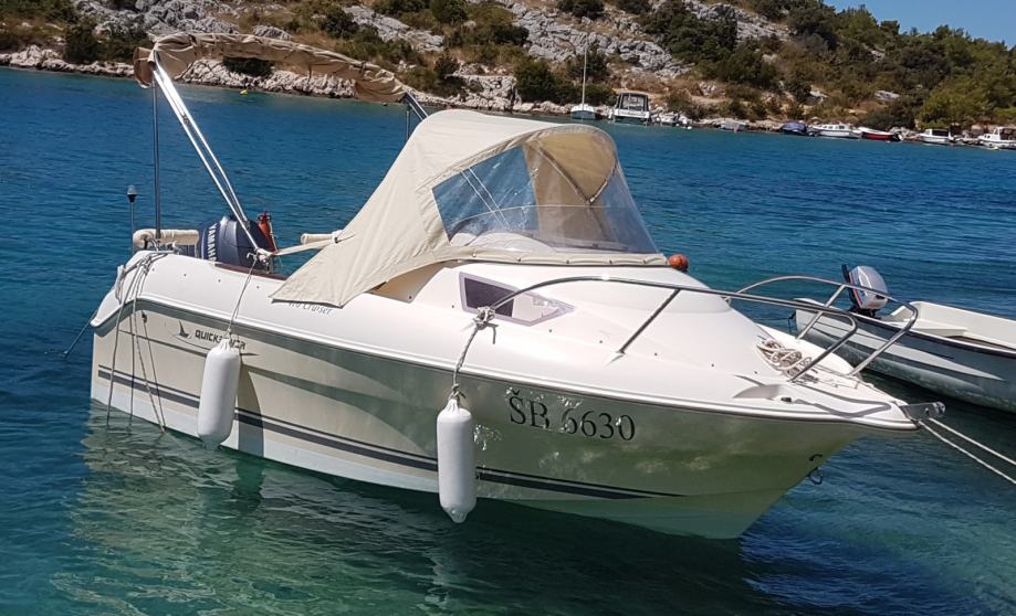 Quicksilver 470 Cruiser