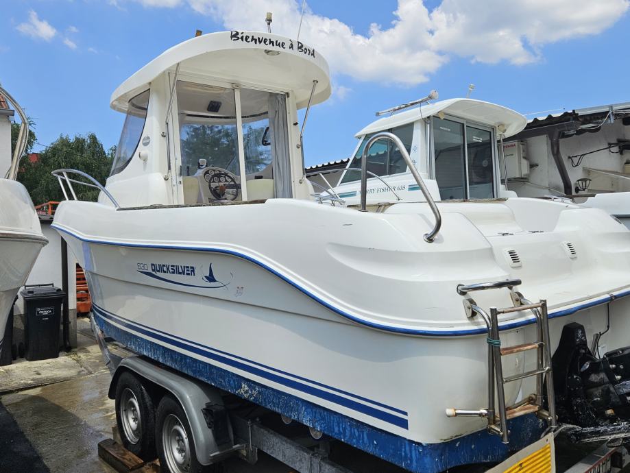 Quicksilver 630 Pilothouse + T.diesel 120 ks mercruiser