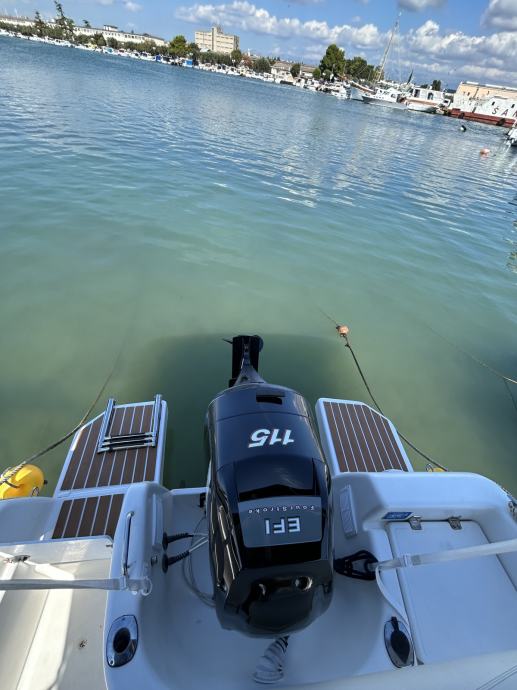 Quicksilver 635 weekend