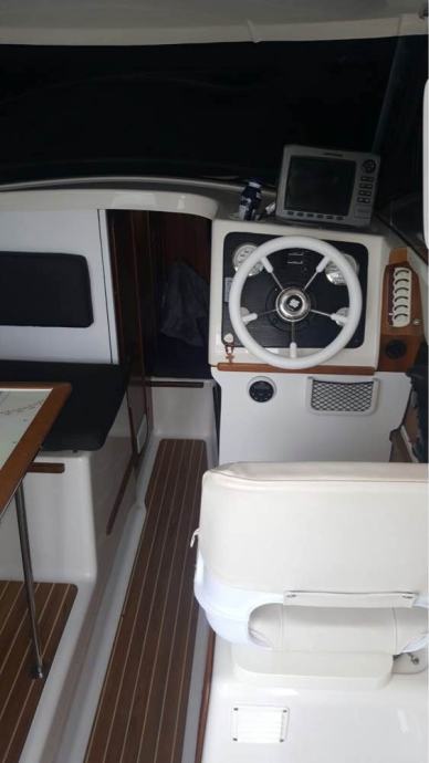 Quicksilver 650 Weekend