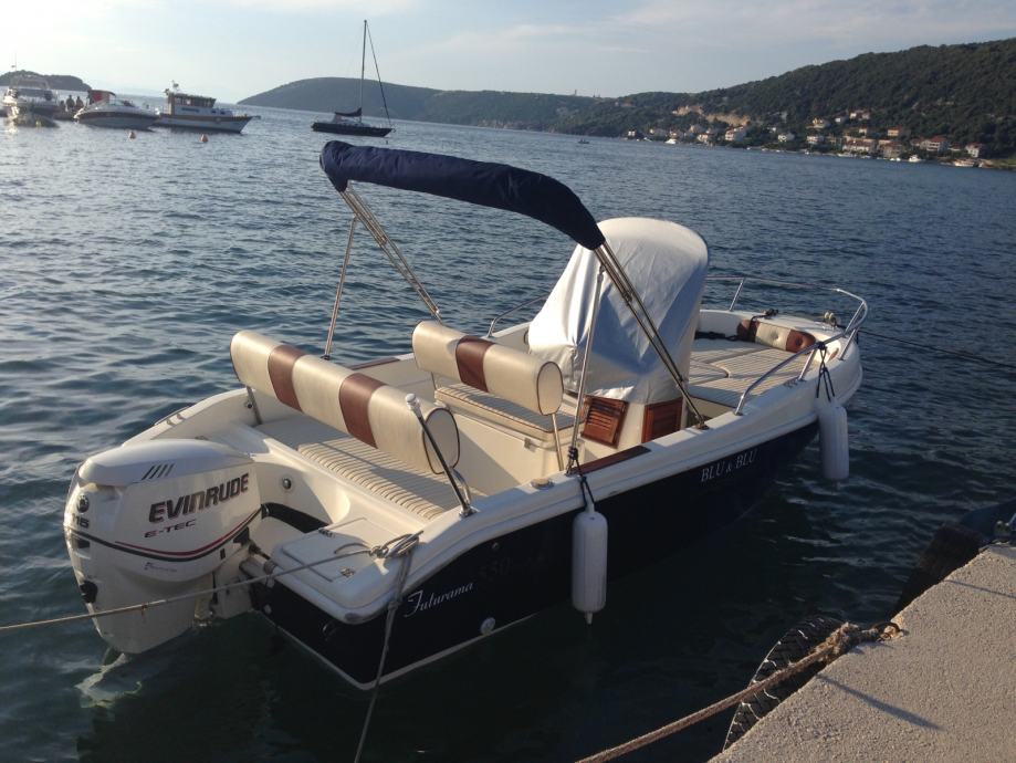 Rascala 550 Futurama BLU&BLU + Evinrude E-TEC 115
