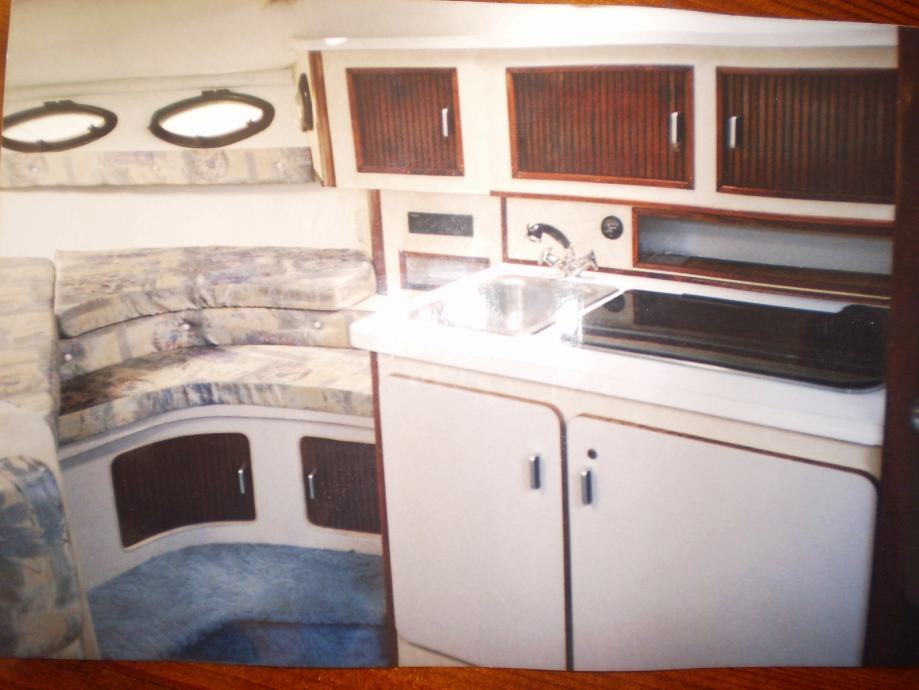 Regal Commodore 290