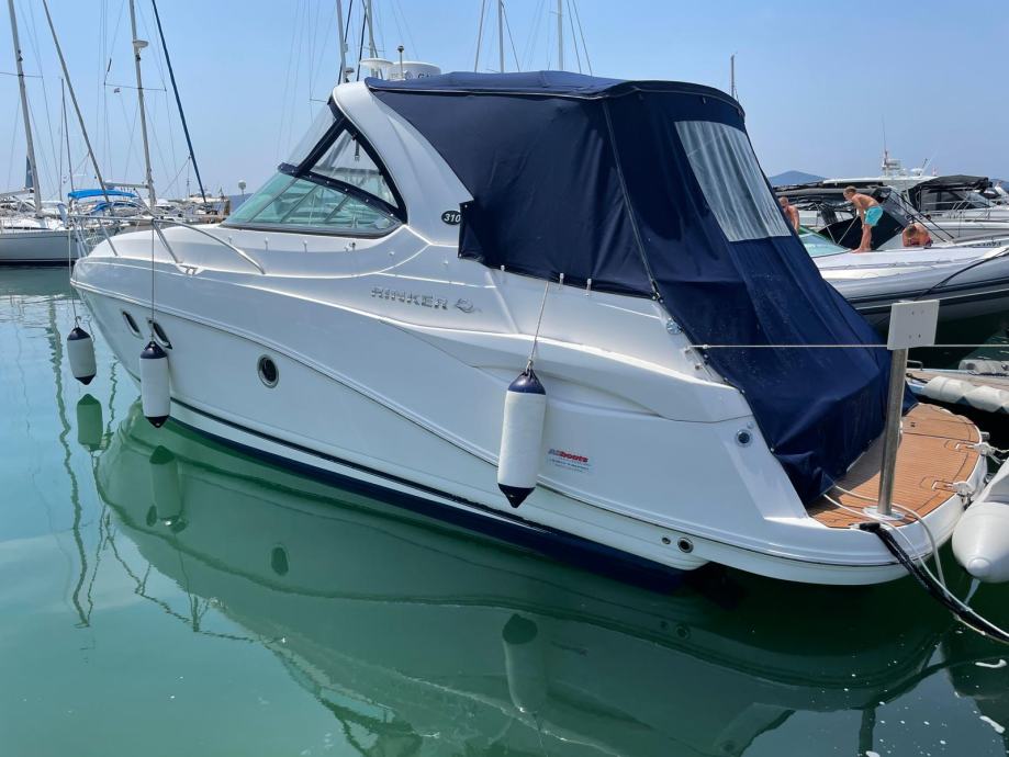 Rinker 310 Express Cruiser