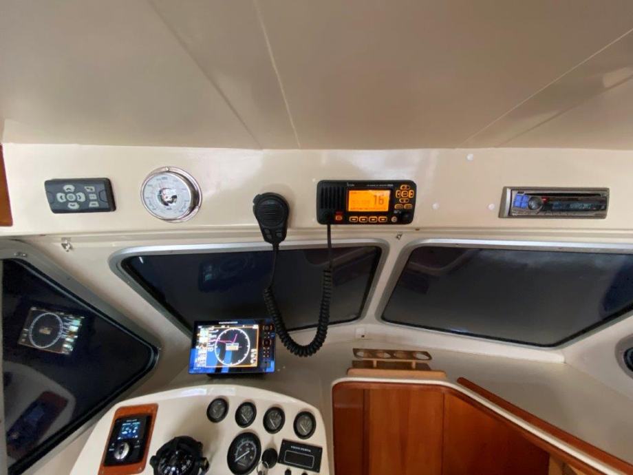 Rodman 800 Volvo KAMD 300 diesel sa 195 sati ! ***Pronautika***