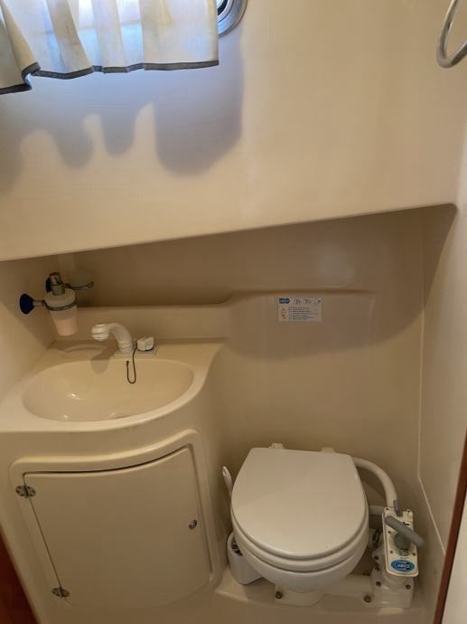 Rodman 870 Fly Sport