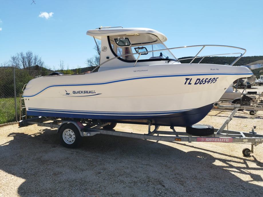 QUICKSILVER 580 pilot (sa trajlerom) 4t efi