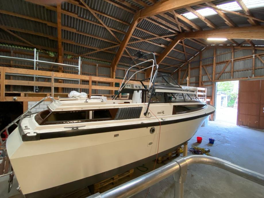 Yahta-Brod u prodaji Povoljno!! Super Ponuda !! Rijetkost u Prodaji