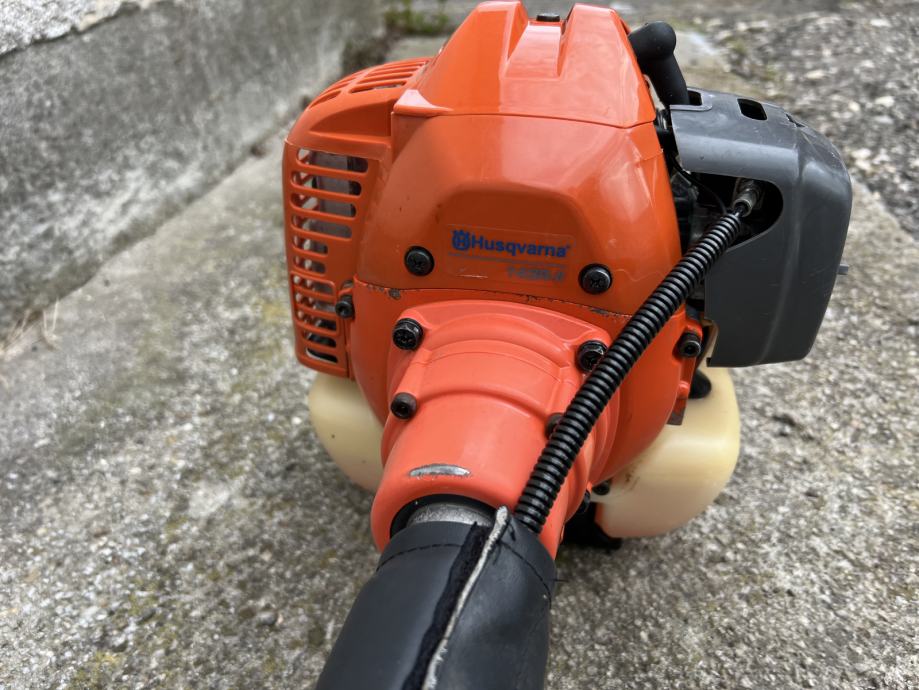 Trimer Husqvarna 143R-II - profi