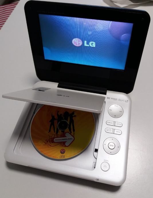 CD DISPLAY LG DISC DIGITAL PORTABLE CD PLAYER , walkman mp3