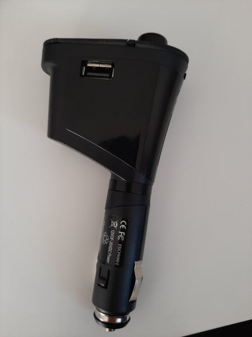 DIGITAL MP3 PLAYER ZA AUTO