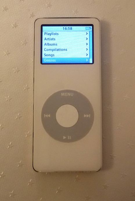 IPOD 2 gb