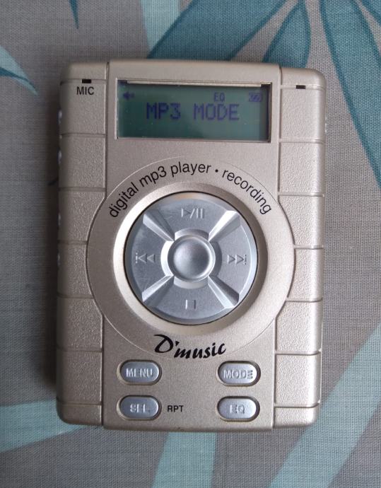 Pine DMusic SM-320F MP3 Player, radio, diktafon