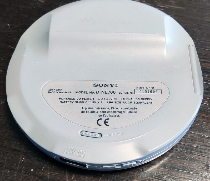 Sony Discman Disc Walkman cd player D-NE700 NE700