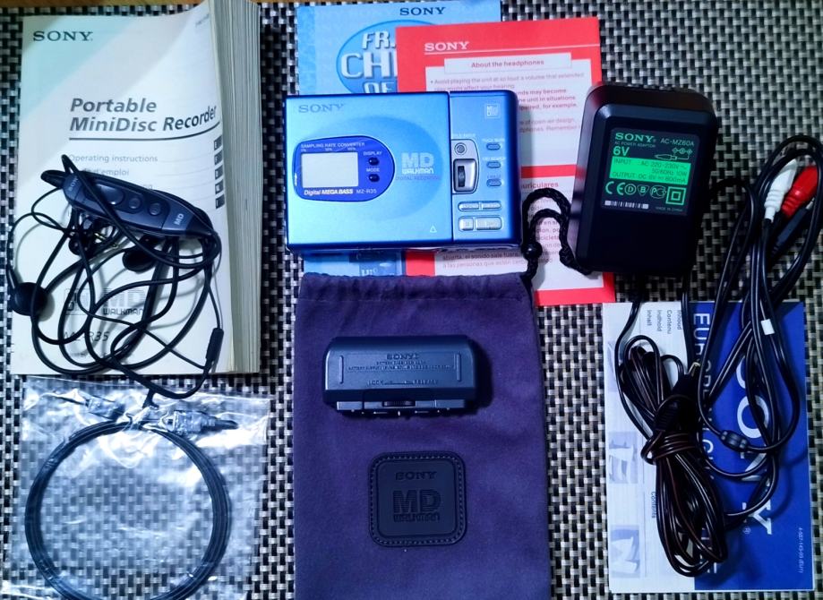 Sony MZ-R35 Mini Disc Player/Recorder MOGUĆNOST ZAMJENE