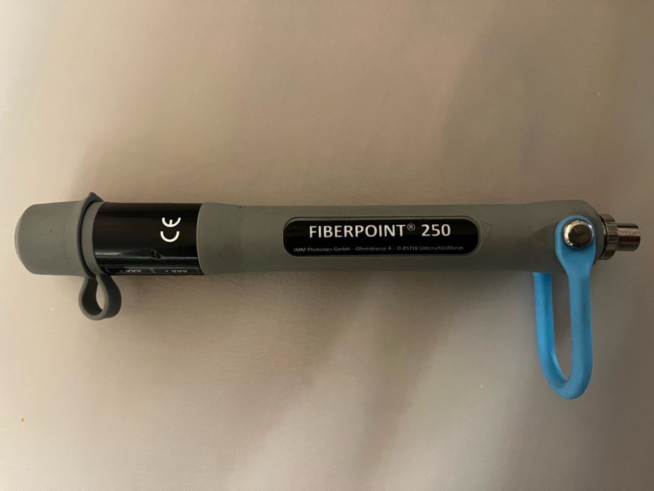 FIBERPOINT - 250 (Red Light Source) - Optički lokator