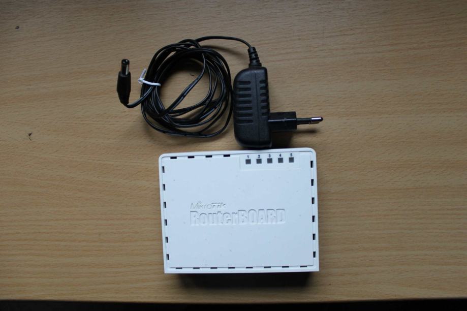 MIKROTIK Routerboard 951-2n