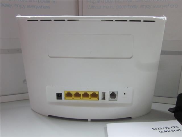 4G modem / 4G router HUAWEI B525 - SVE MREŽE mog. preuzeti u ZGu