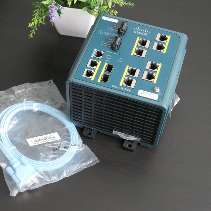 Cisco IE-3000-8TC 8 Port Industrijski switch