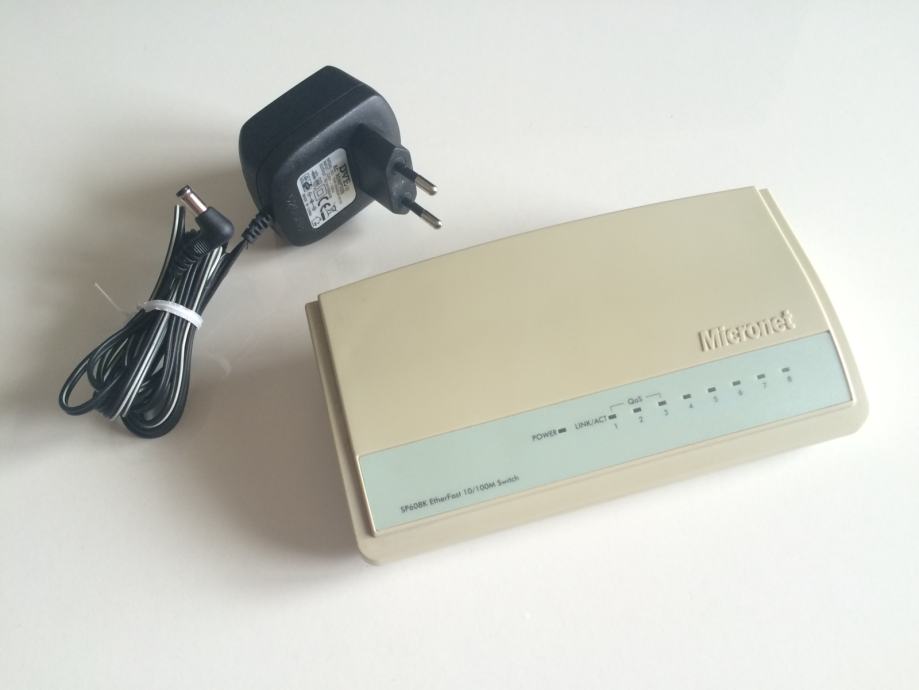 Micronet SP608K V4 network switch, hub