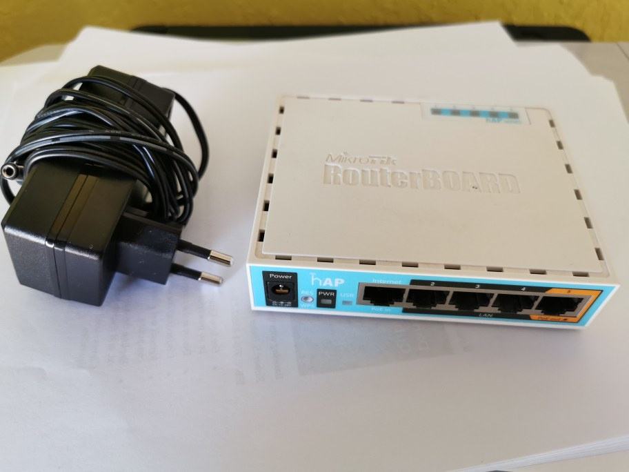 Mikrotik RB951-2nd