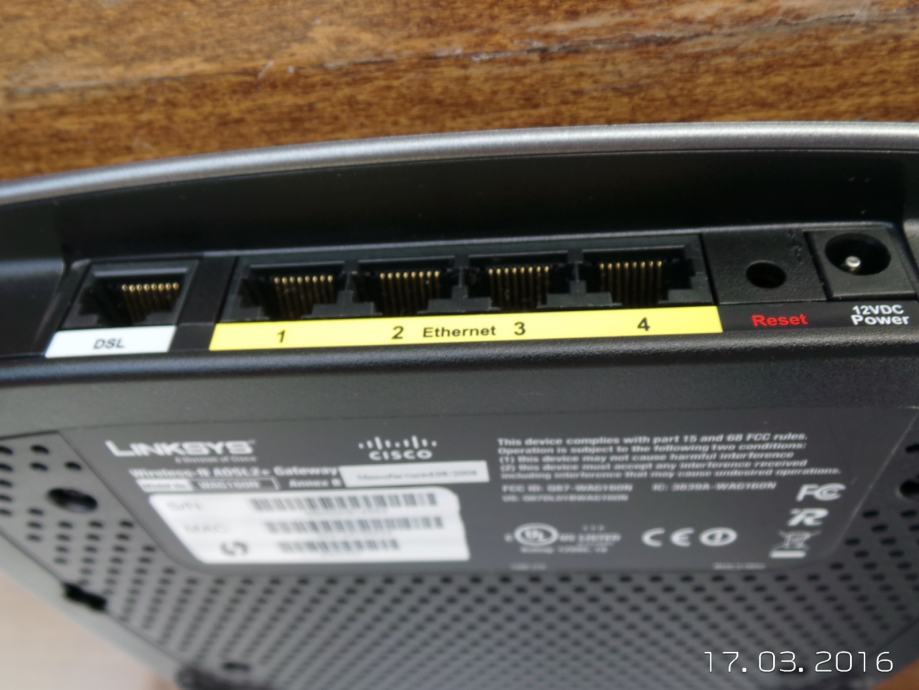 Routeri Linksys WAG160N i WAG54G2.