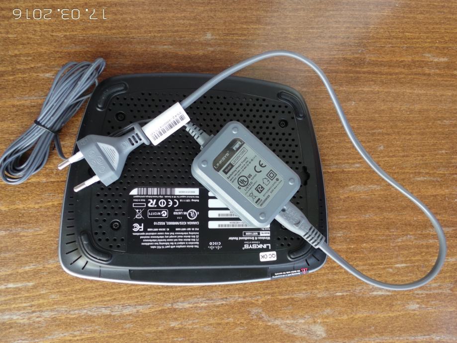 Routeri Linksys WAG160N i WAG54G2.