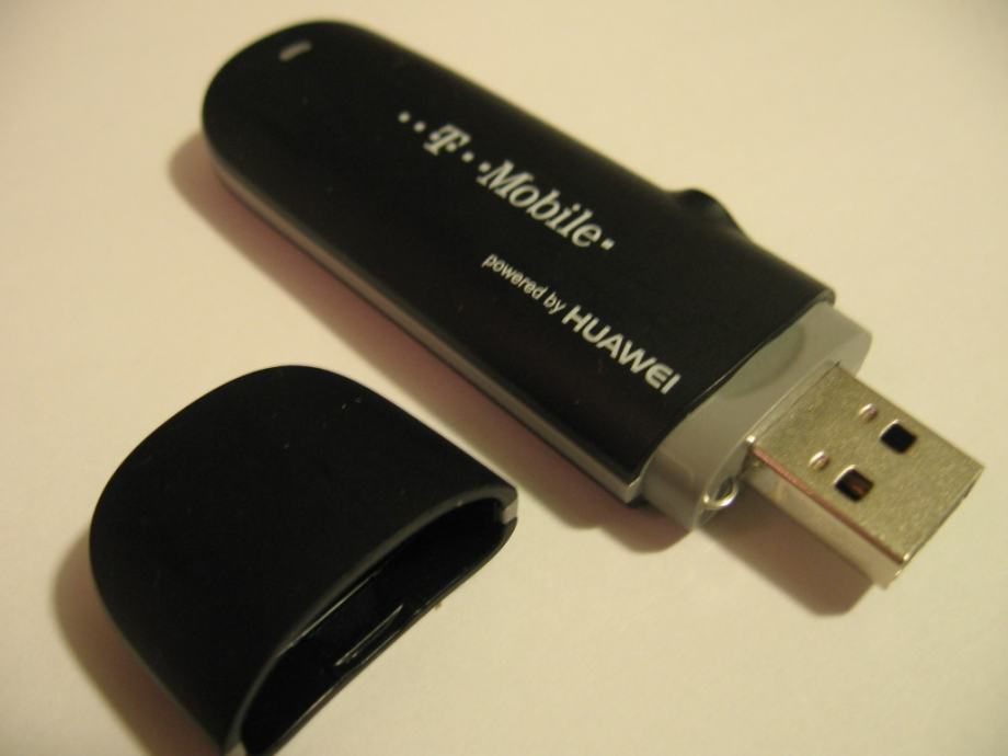 T-com STICK za Internet mobilni Huawei E173 3G USB stik s microsd memo