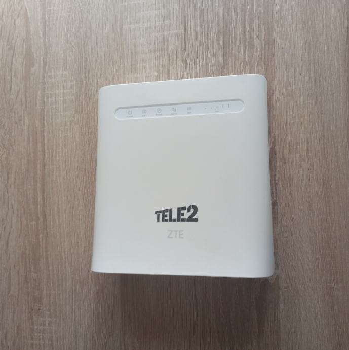 TELE2 ROUTER (STARI MODEL)