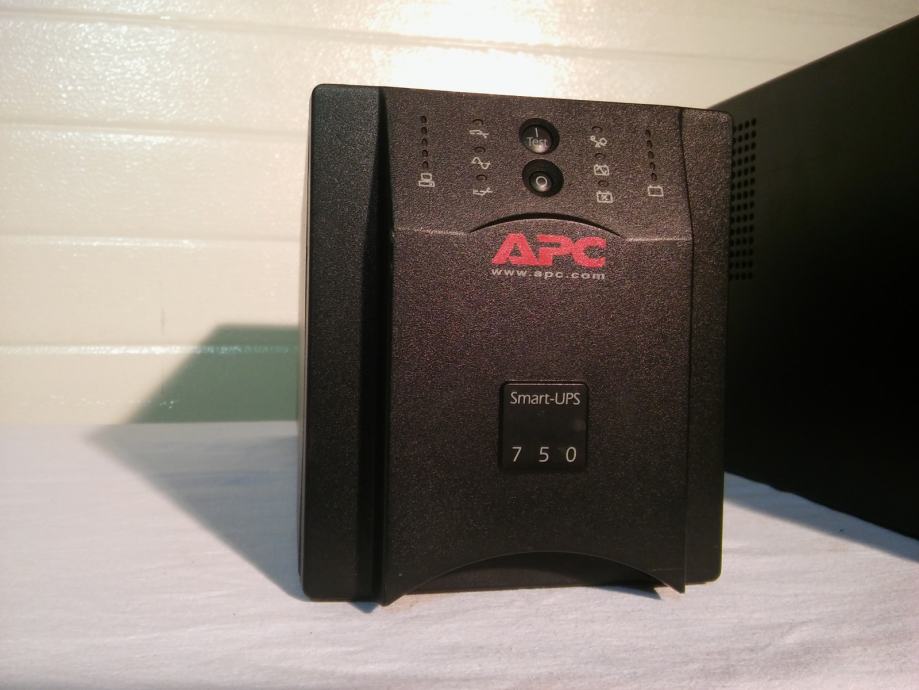 UPS APC Smart UPS Model 1500