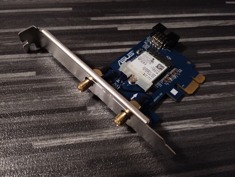 Asus PCE-AC55BT PCIe Wi-Fi Bluetooth adapter mrežna kartica