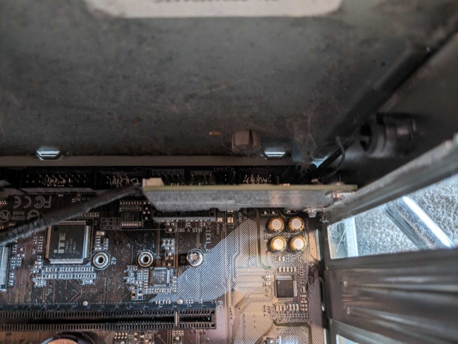 Intel AX 210 Wifi6E NIC