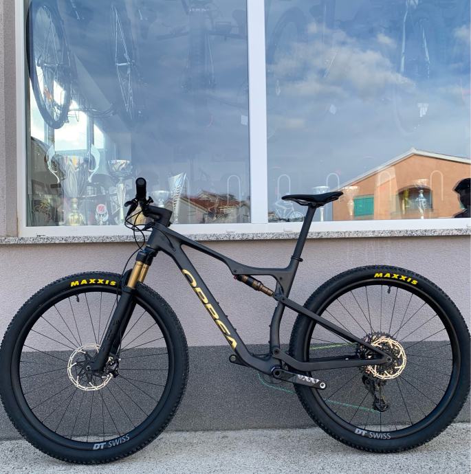 AKCIJA! ORBEA OIZ M-LTD Carbon Raw/Gold