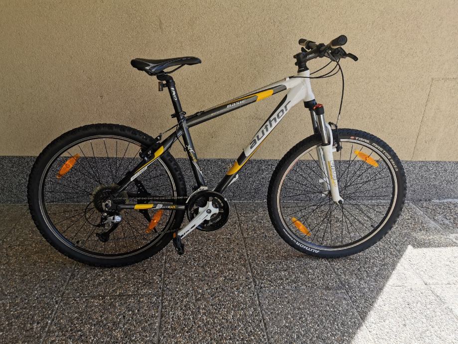 26 Author Basic XC MTB Concept. 27 brzina.