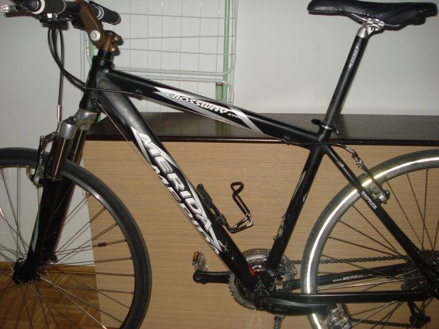 Bicikl MERIDA CROSSWAY 8900