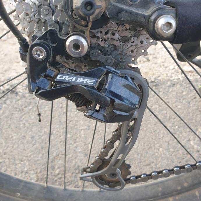 Bicikl Specialized, full suspension, Fox amortizeri