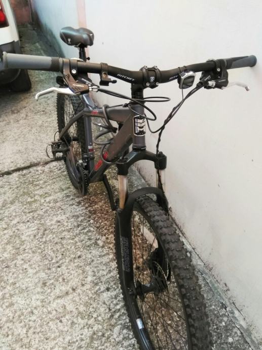 Bike, bicikl. Haro escape 18.5