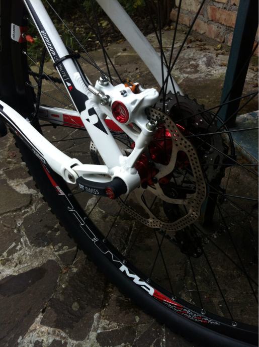 Cube AMS 120 PRO 29er