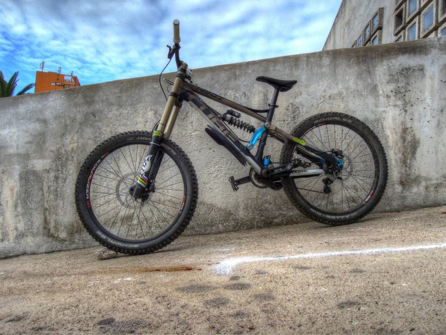 Cube Hanzz Pro 2011 M