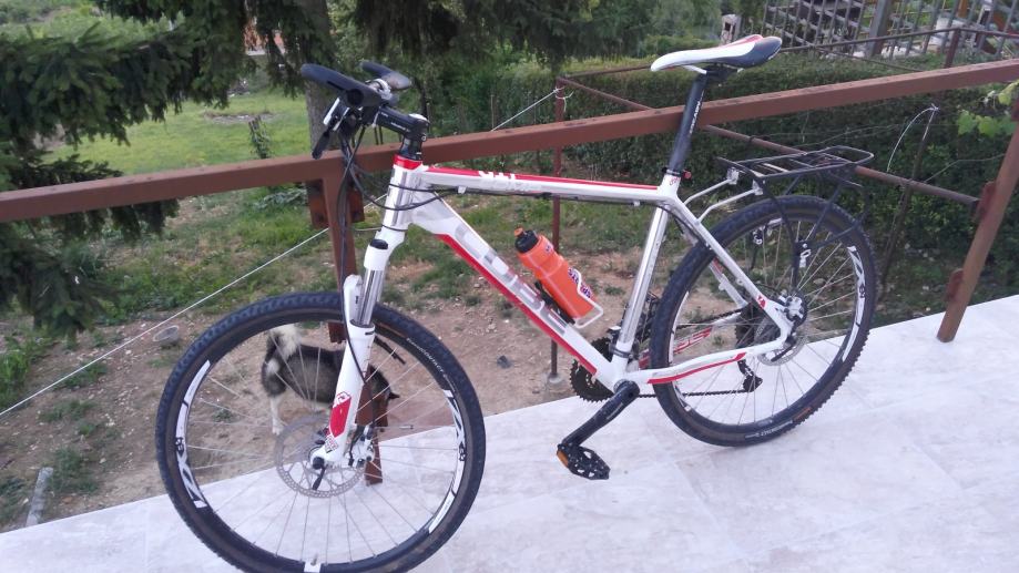 CUBE LTD comp Prodajem