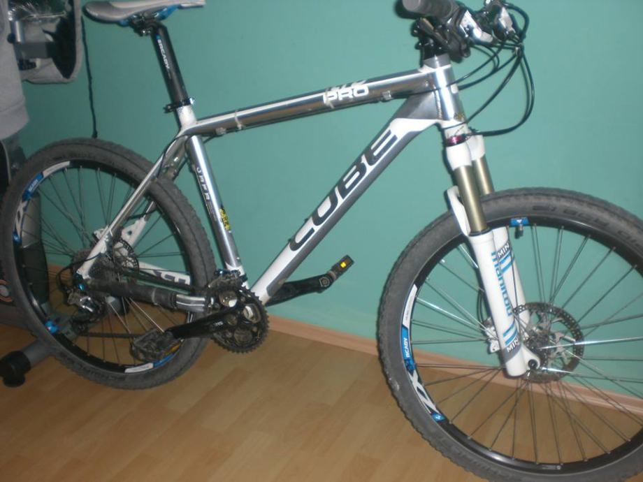 Cube ltd pro 2011 20